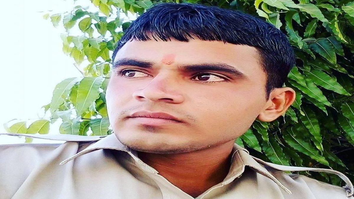SI Paper leak में 50 हजार के इनामी कांस्टेबल को पकड़ा | Patrika News ...