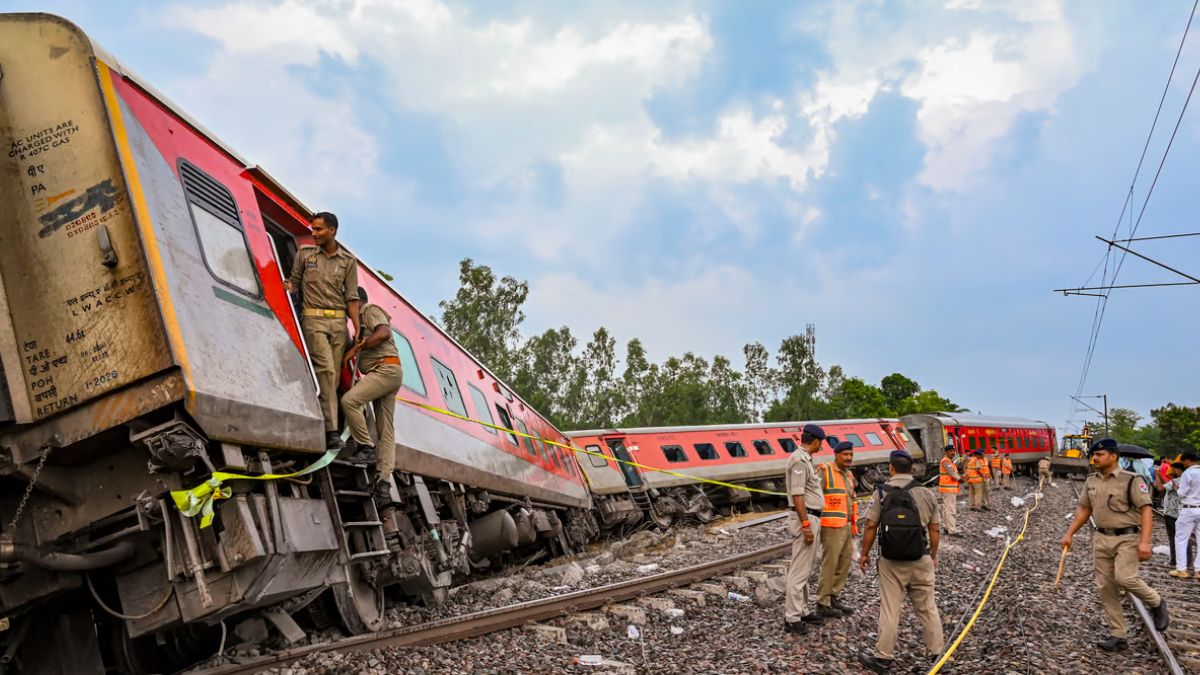 Major Train Accidents In UP: पिछले 10 सालों में 10 रेल हादसे, 250 से ज्यादा लोगों की मौत, जानें ...