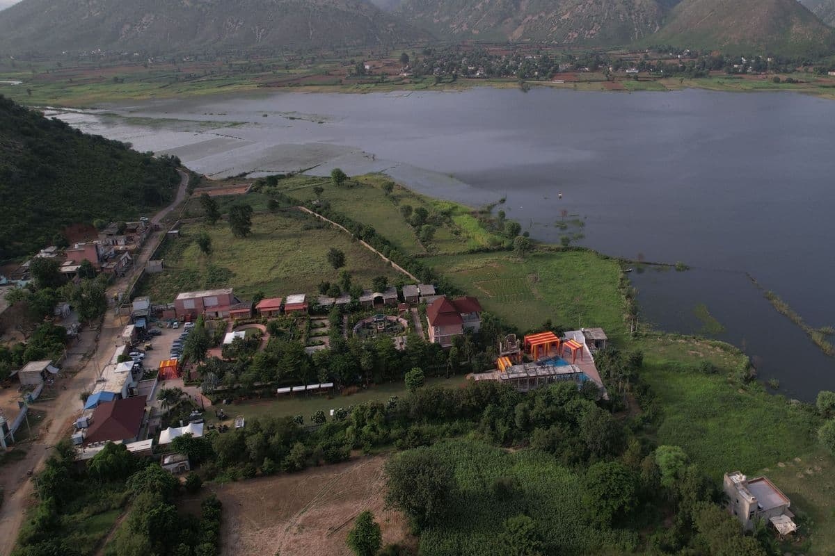 Alwar News: 13 होटलों को मिलेगा नोटिस! कलक्टर के आदेश का इंतजार ...