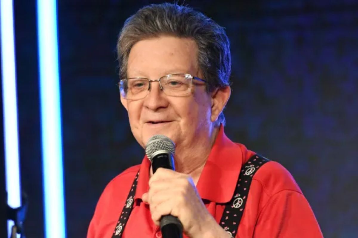 फेमस स्टैंडअप कॉमेडियन की सड़क हादसे में मौत, इंडस्ट्री में छाया मातम