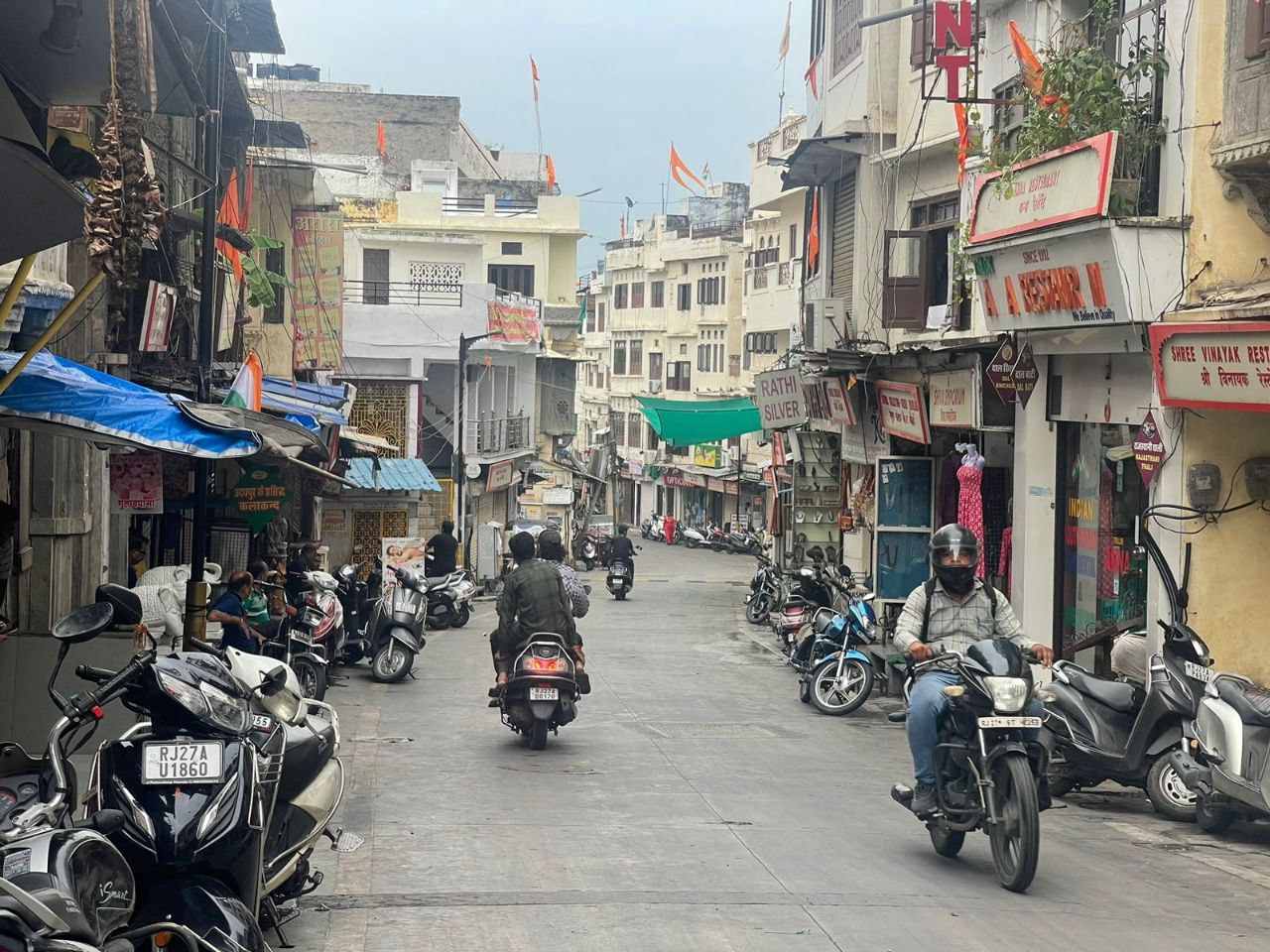 Udaipur News: उदयपुर बवाल से पर्यटन को करोड़ों का नुकसान, 5 दिन बाद ...