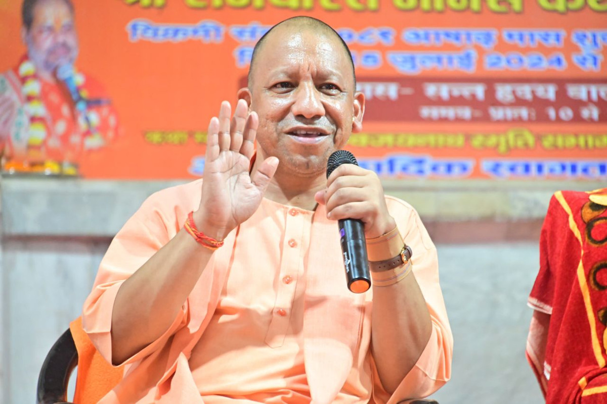 CM Yogi का काशी दौरा: विकास कार्यों और PM Modi के जन्मदिन पर स्वच्छता ...