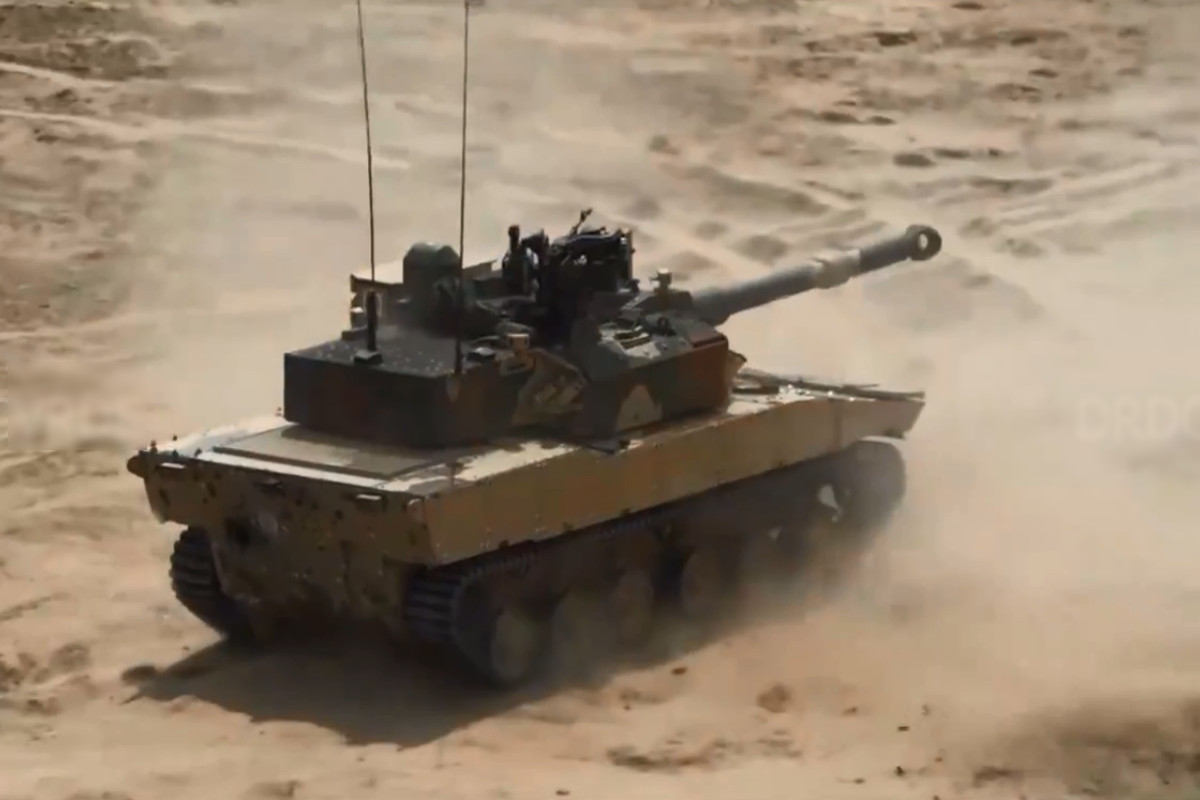 Tank Zorawar: राजस्थान के रेगिस्तान में टैंक ‘जोरावर’ ने जमकर बरसाए गोले, इंडियन आर्मी की बढ़ेगी ...