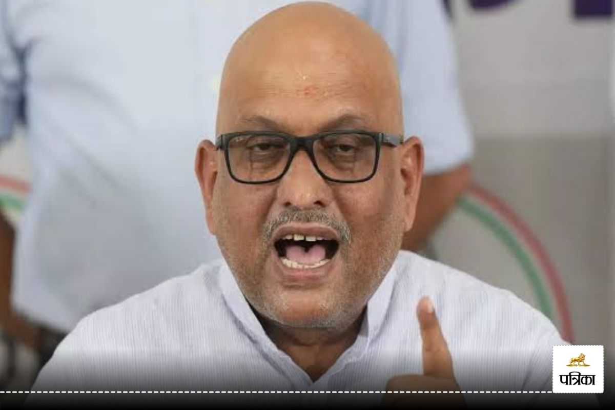 ट्रेन डिरेल की घटनाओं पर अजय राय बोले- अश्विनी वैष्णव रेल नहीं, रील ...
