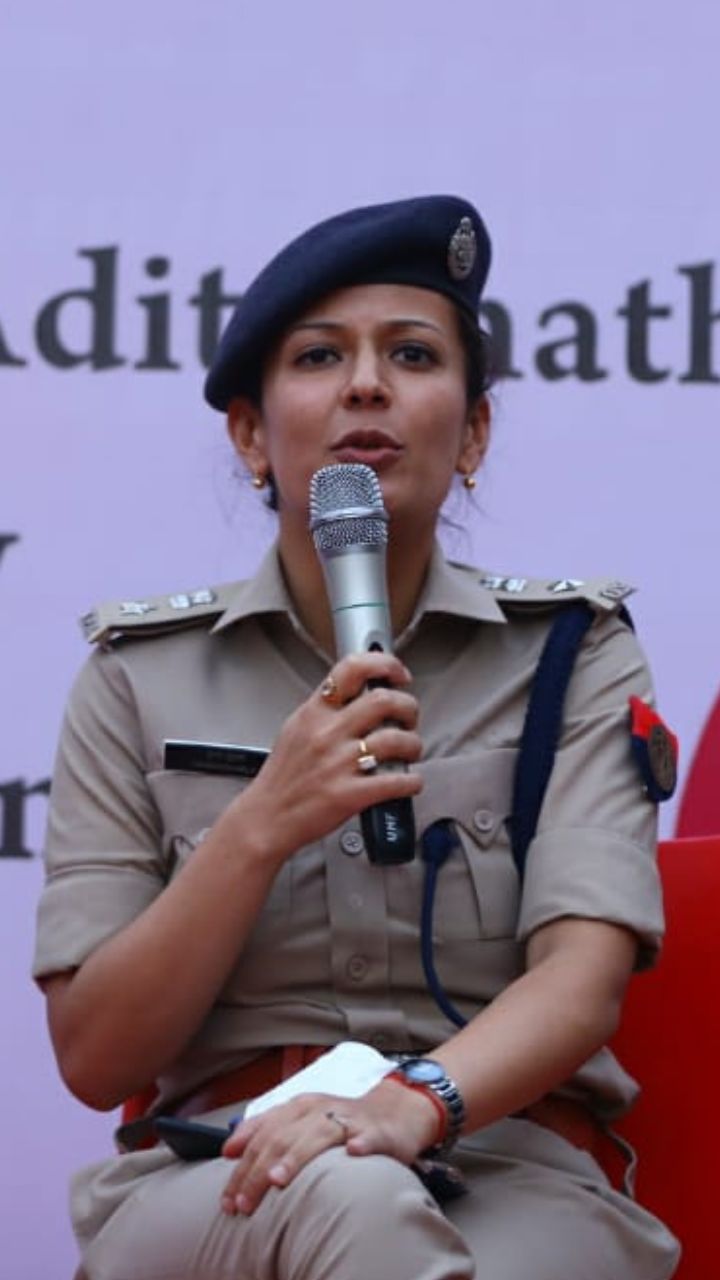 कौन हैं वृंदा शुक्ला, जिन्हें कहा जा रहा बहराइच की लेडी सिंघम