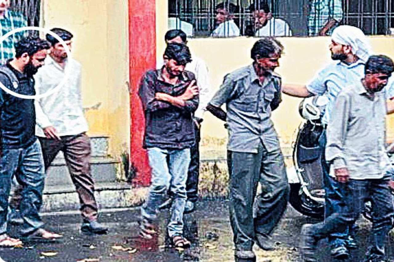 MD Drug Case MP: झाबुआ में किसके लिए बन रही थी ड्रग्स? इंटरनेशनल डिजिटल ...