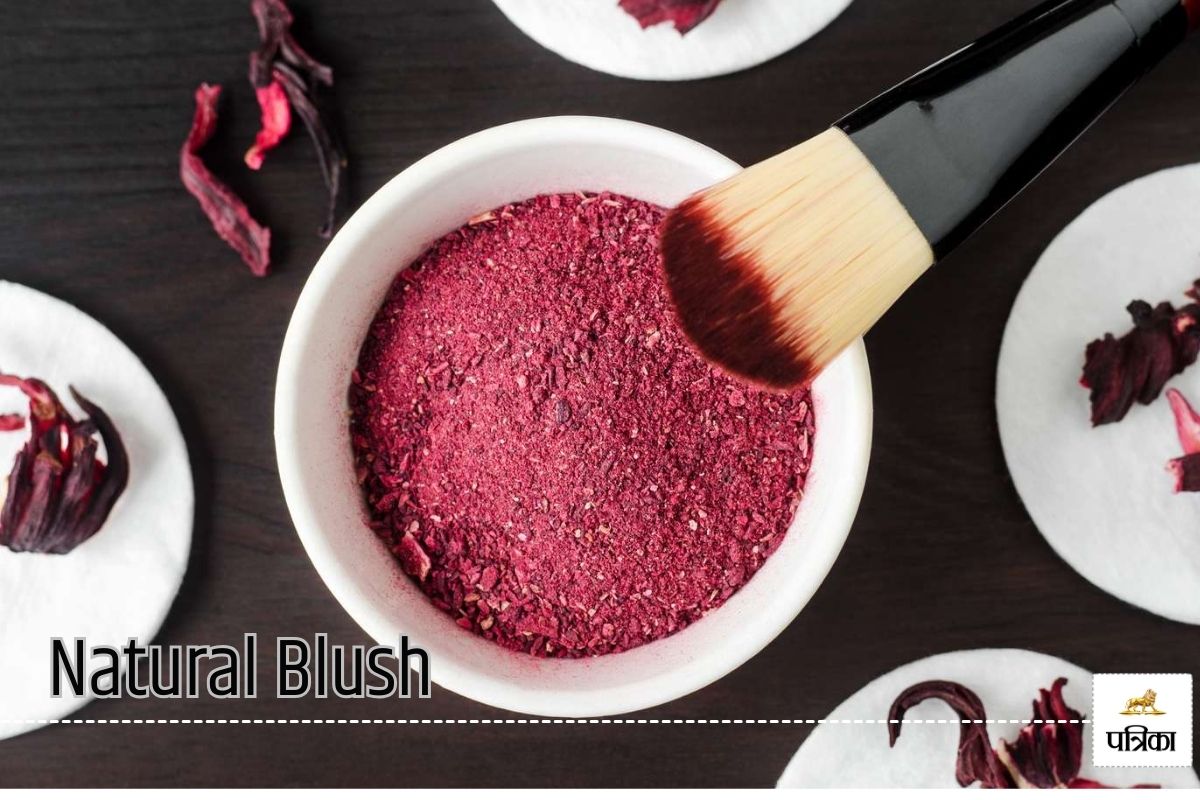 Natural Blush: घर पर ही बना सकते है नेचुरल ब्लश, जानिए बनाने की विधि ...