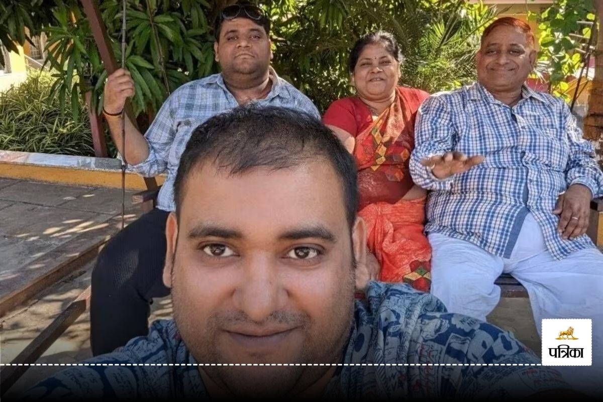 Atul Subhash Death: अतुल सुभाष की पत्नी निकिता के घर जौनपुर पहुंची ...