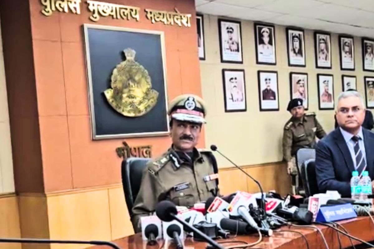 कमान संभालते ही एक्शन में आए डीजीपी कैलाश मकवाना, बोले- डिसिप्लिन बनाए ...