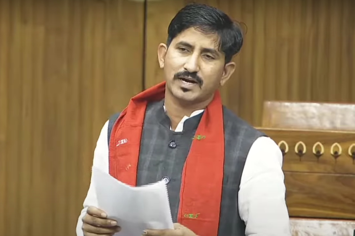 MP राजकुमार रोत बोले- ‘आदिवासियों को लोकतंत्र सिखाने की नहीं, उनसे ...