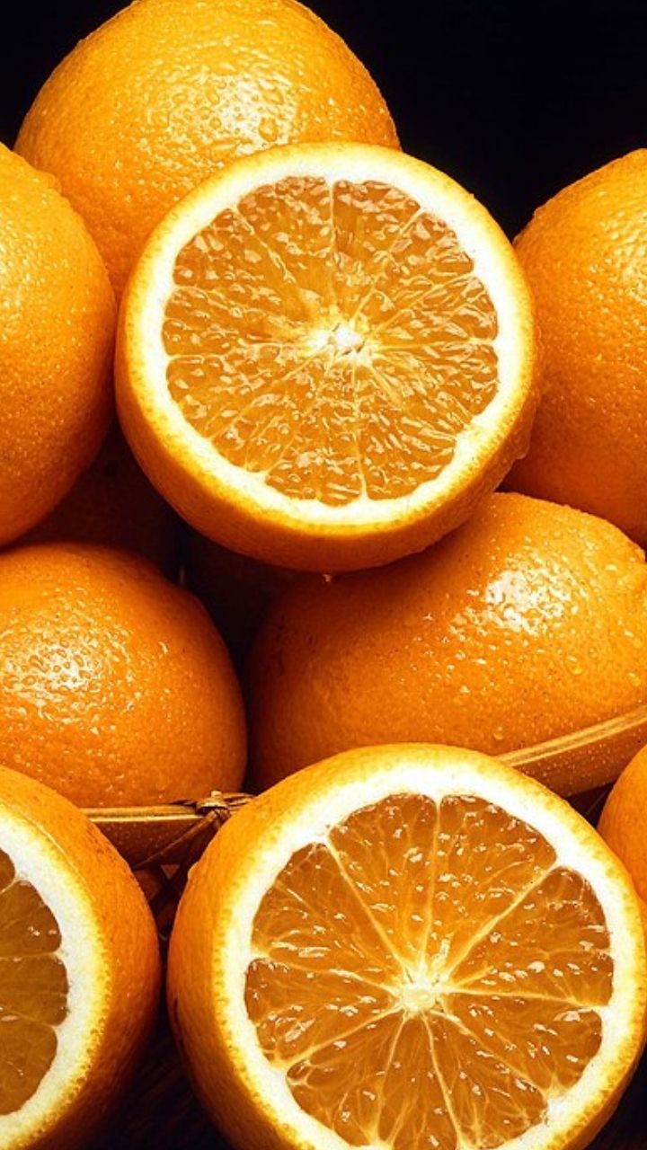 Orange Facepack: पोषण से भरपूर संतरे से बनाए 3 असरदार होममेड फेसपैक