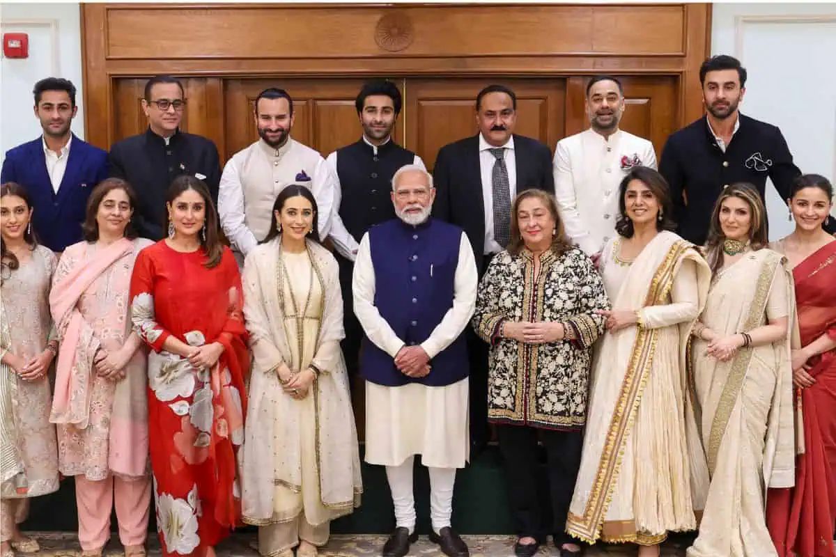 PM Modi से मिली Kapoor Family, प्रधानमंत्री की यह इच्छा नहीं हो पाई ...