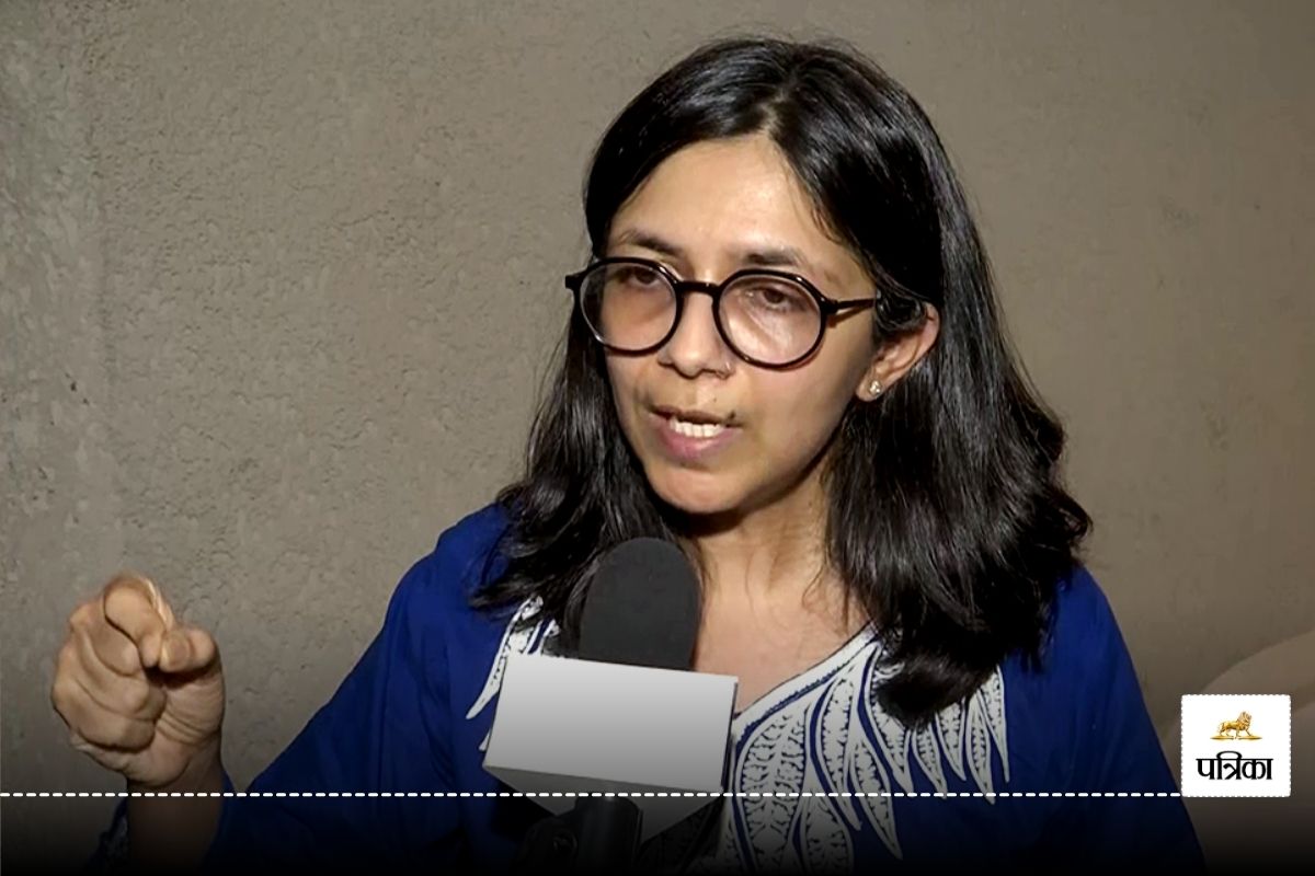 दिल्ली पुलिस ने Swati Maliwal को लिया हिरासत में, यमुना से पानी लेकर ...