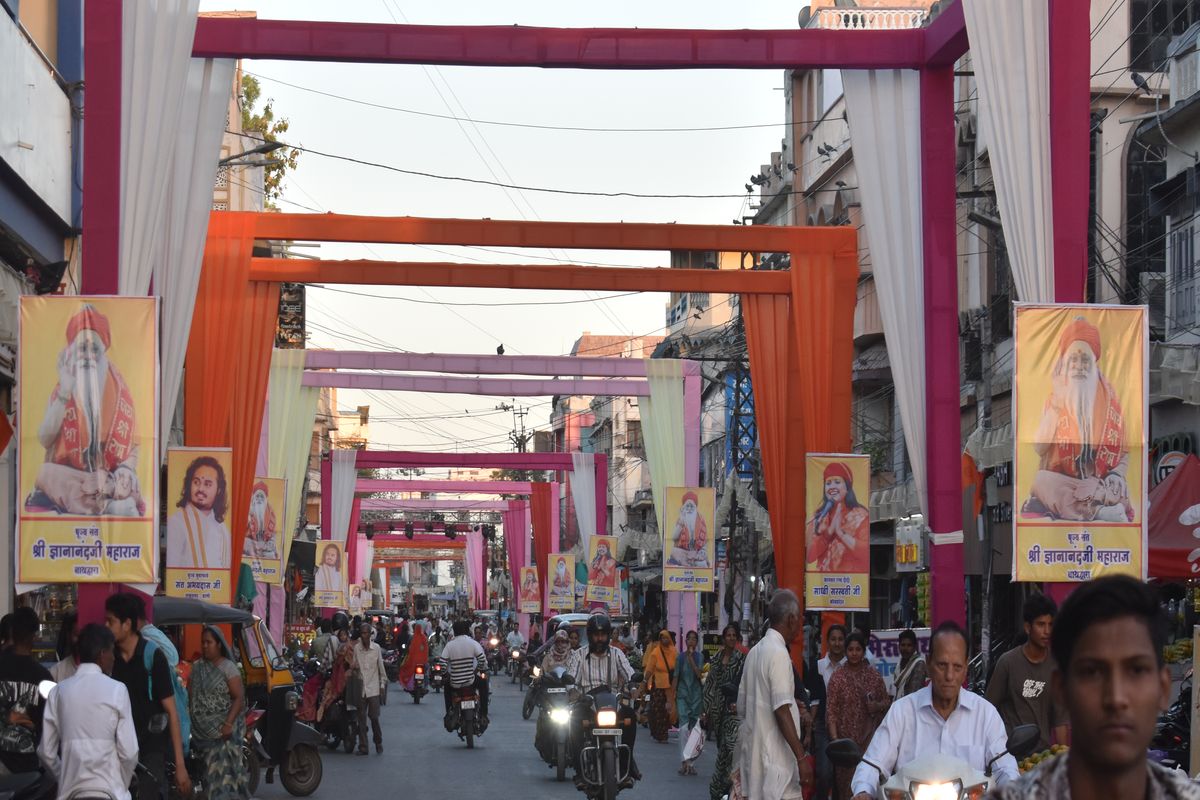 झील पर दीपदान और आतिशबाजी के साथ पांच दिवसीय गणगौर महोत्सव आज से | Five ...