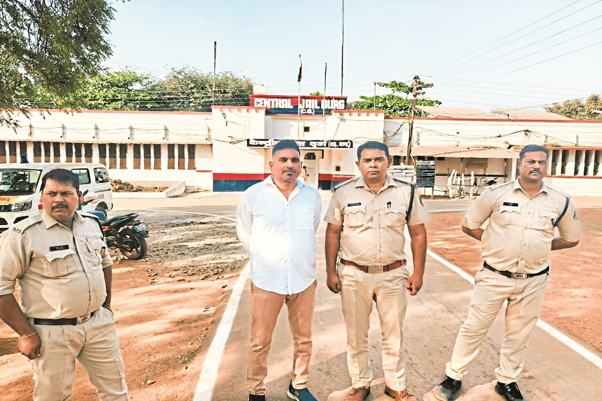 CG Land Scam: जमीन की फर्जी रजिस्ट्री, आरोपी गिरफ्तार | Patrika News | हिन्दी न्यूज