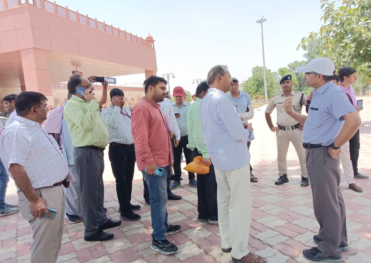 पीएम मोदी 22 मई को रेलवे स्टेशन का वर्चुअल करेंगे लोकार्पण, एडीआरएम ने ...