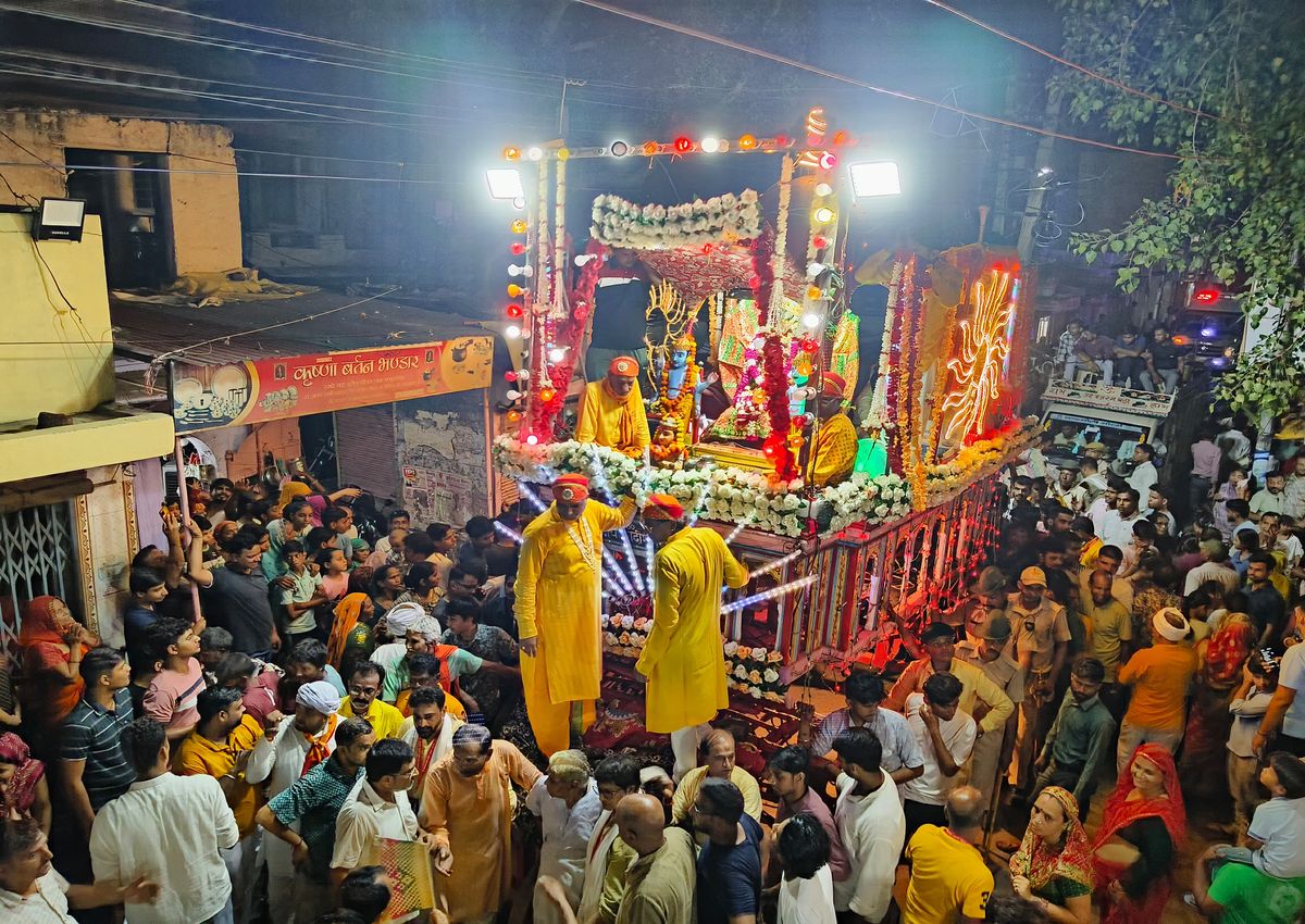 जानकीजी को ब्याहने निकले भगवान जगन्नाथ, कस्बेवासी बने बाराती, जगह-जगह ...