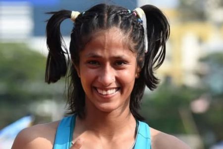 पराली से भरी बोरियों का मैट बनाकर करती थी अभ्यास, किसान की बेटी ने 18 ...